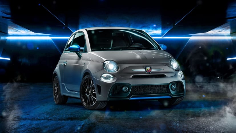 F4マシンとエンジンを共有したアバルト 595 F595が日本でも5MTのみで発売 | トップギア・ジャパン Top Gear JAPAN