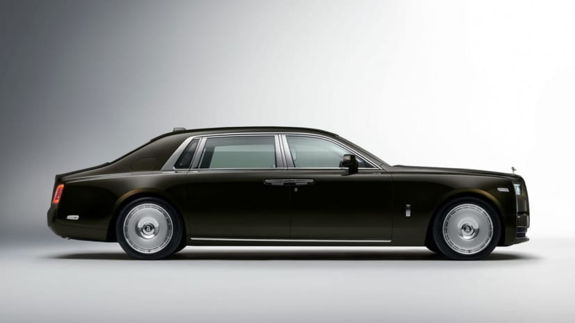 Rolls-Royce Phantom Series II LWB side view | トップギア・ジャパン Top Gear JAPAN