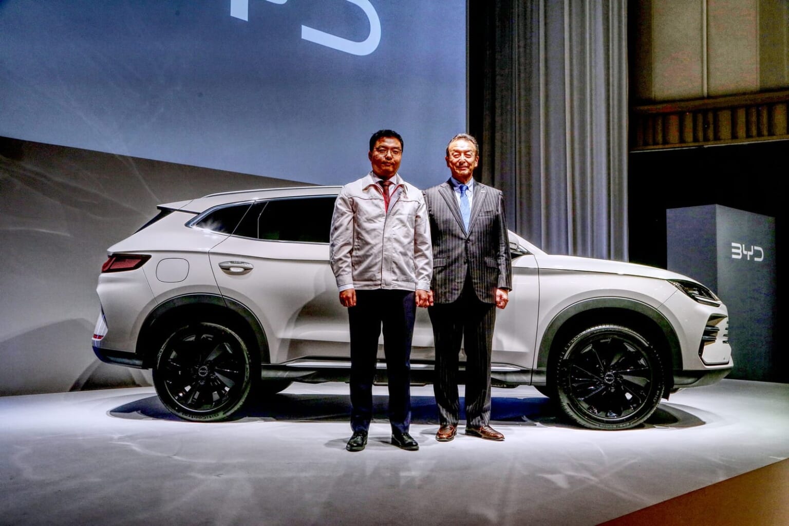 BYD初のPHEV「SEALION 6」日本発売！ 398.2万円からの衝撃価格と航続1,000km超の実力 | トップギア・ジャパン Top Gear JAPAN